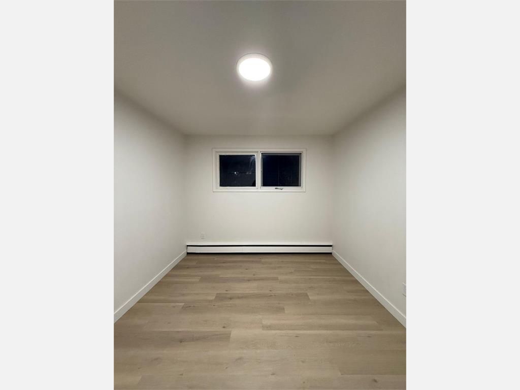 2910 dewdney avenue, regina - Apartment for Rent